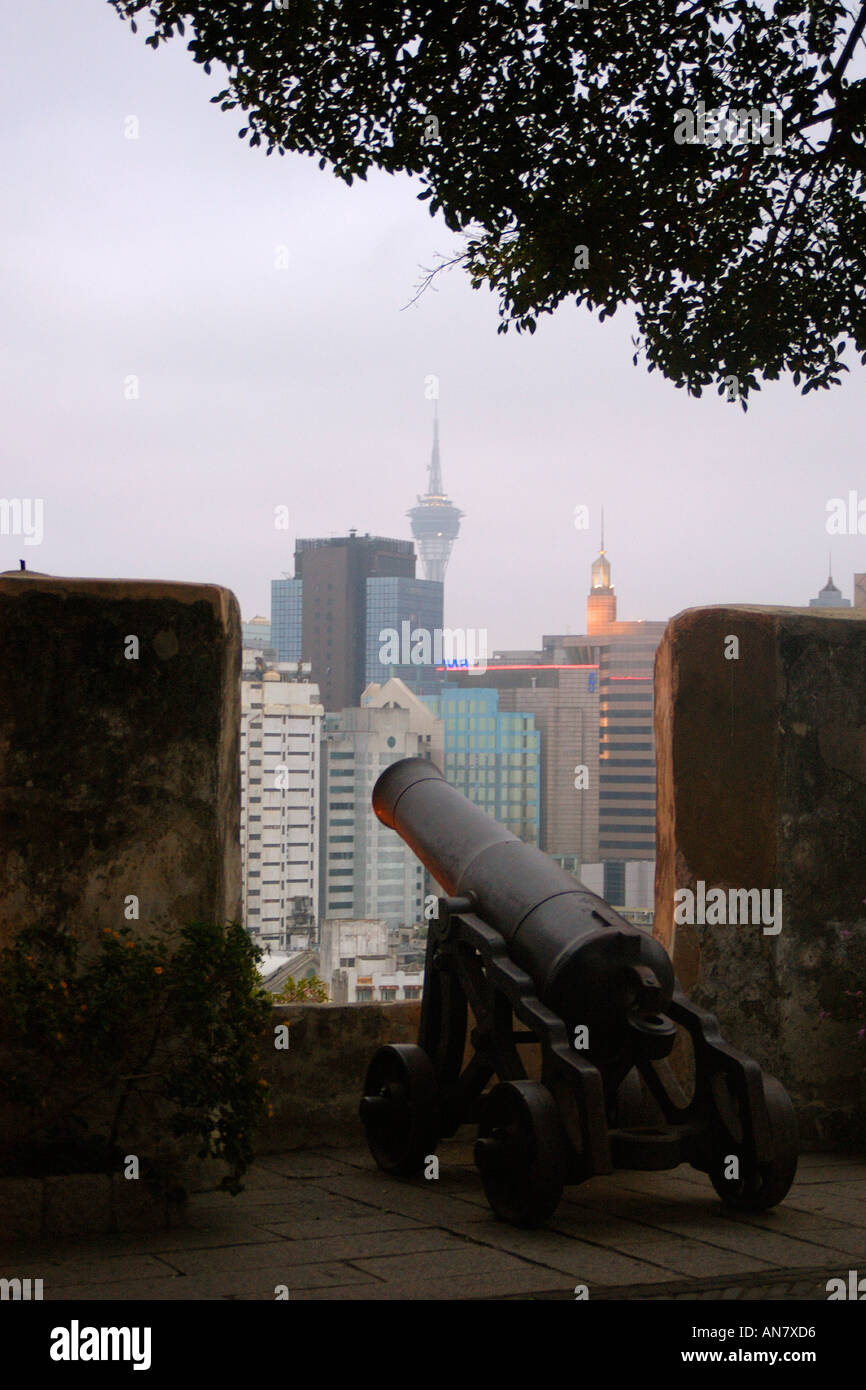 Macau mount fortress china hi-res stock photography and images - Alamy