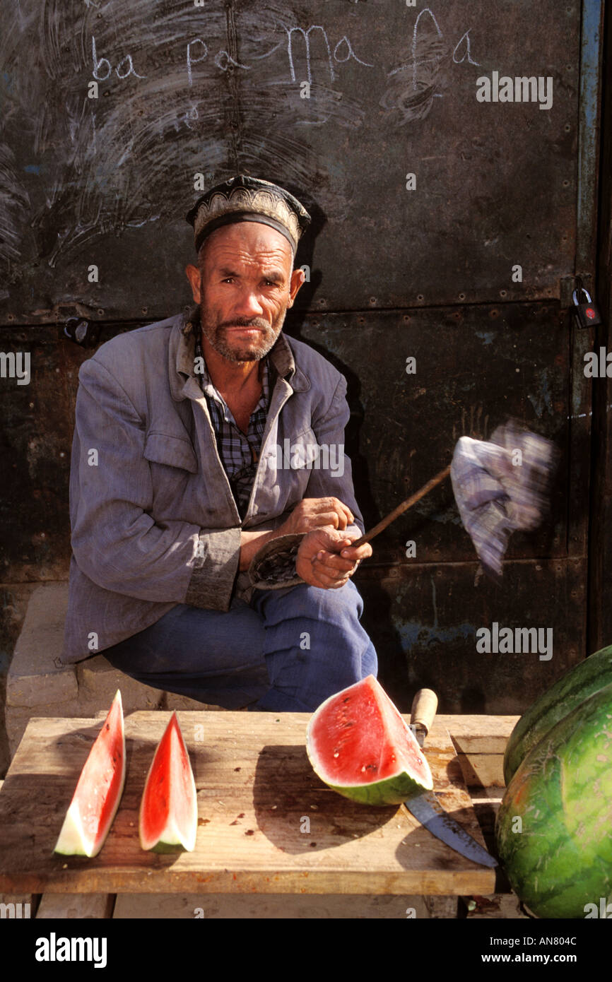 Man selling watermelon hi-res stock photography and images - Alamy
