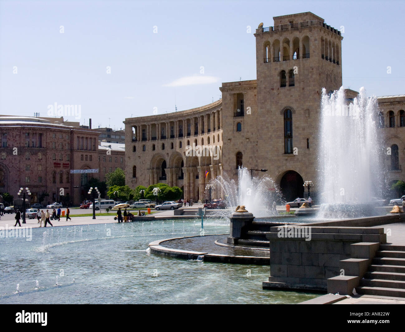 The republic square hi-res stock photography and images - Alamy