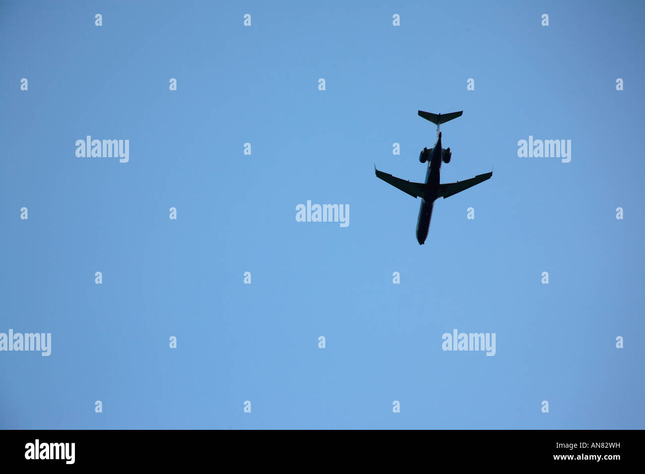 Commercial Aircraft in Flight Stock Photo - Alamy