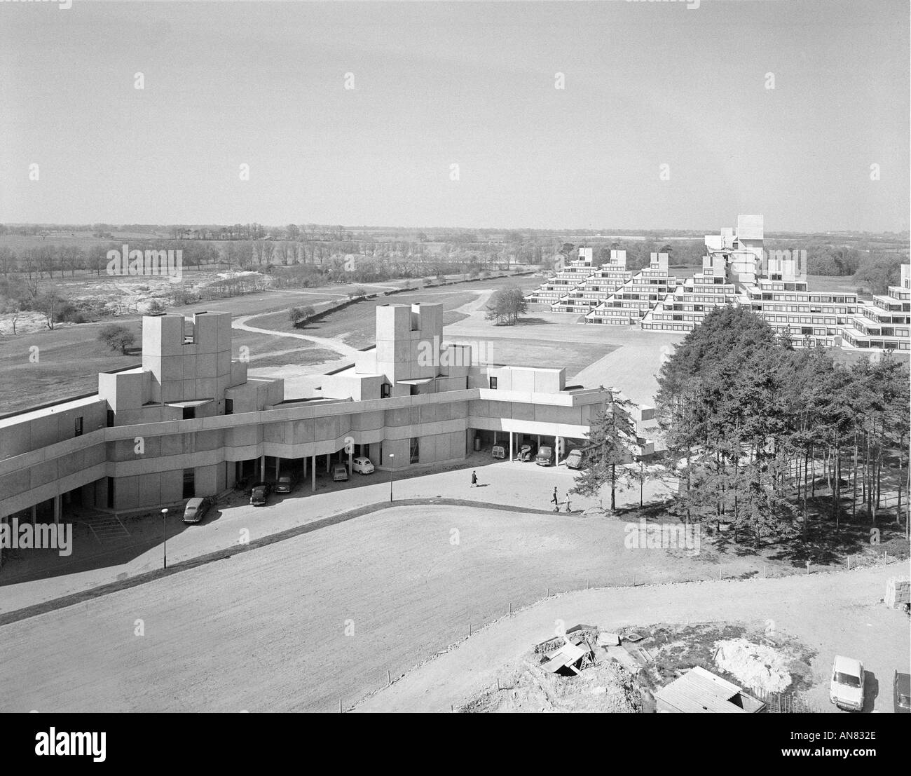 Uea norfolk norwich university ziggurat architecture High Resolution ...