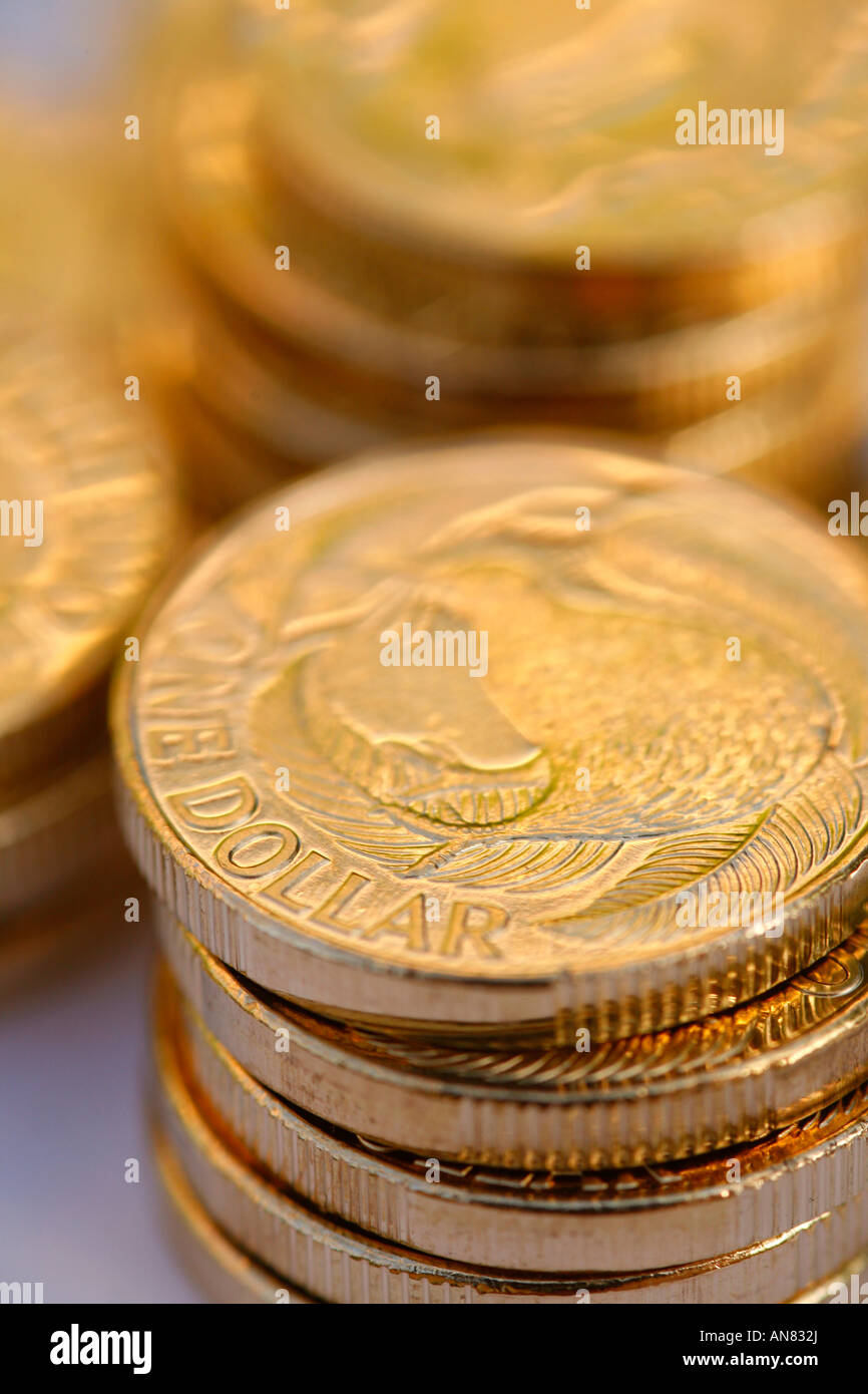 stacks on New Zealand $1 gold coins Stock Photo - Alamy