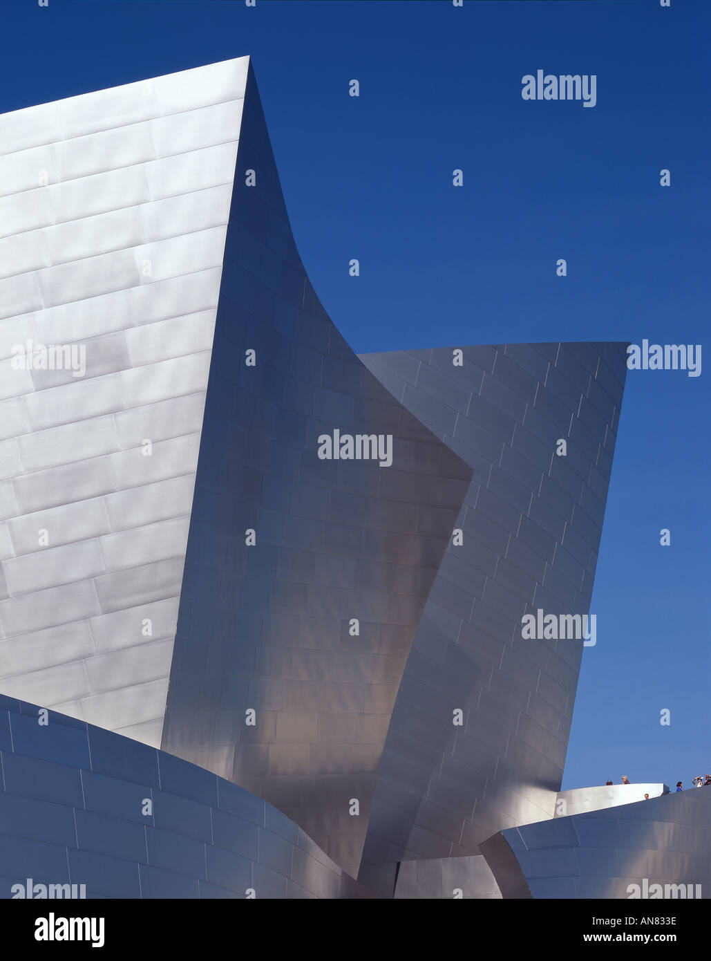 Gehry partners entertainment leisure deconstructivism deconstructive ...