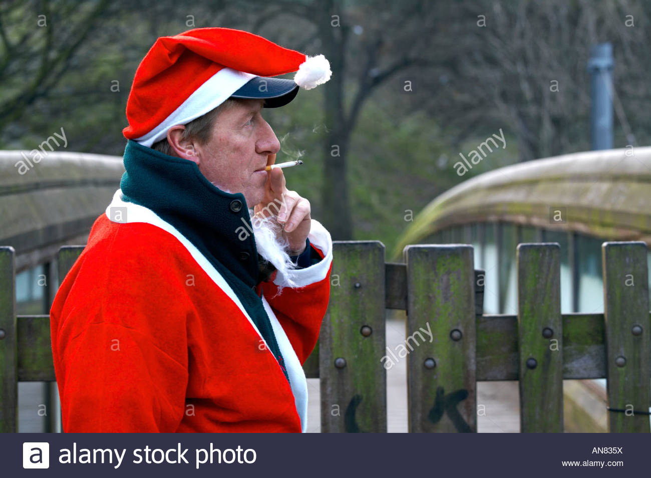 The Great Scottish Santa Run Princes Street Gardens Edinburgh Scotland ...