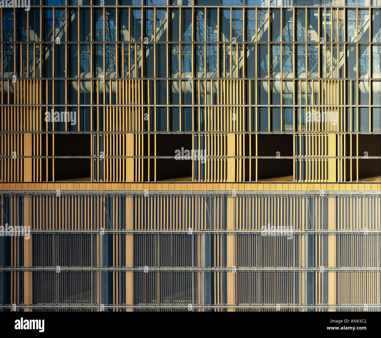 Debis building by renzo piano hi-res stock photography and images - Alamy