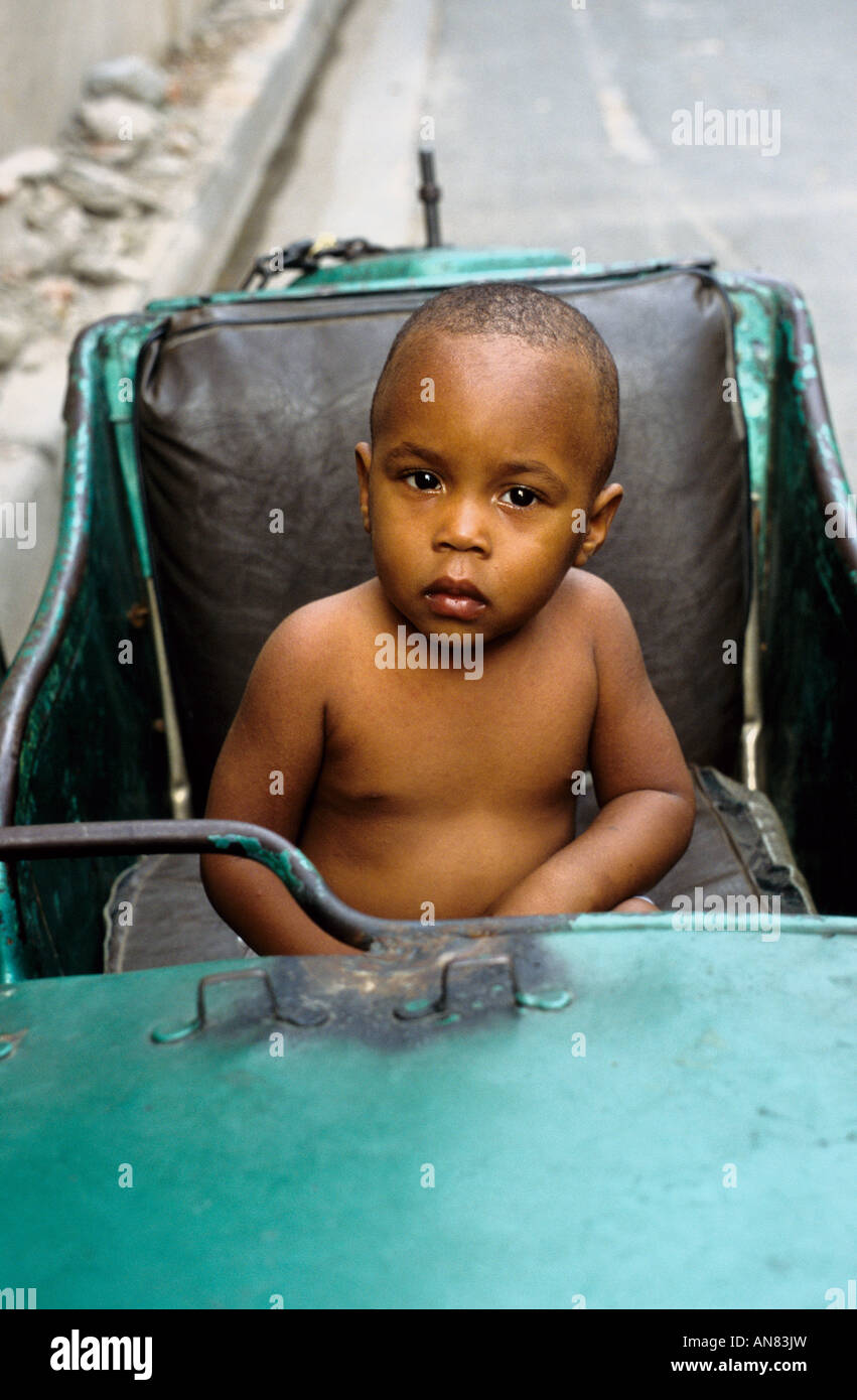 Santiago de cuba cuba boy hi-res stock photography and images - Alamy