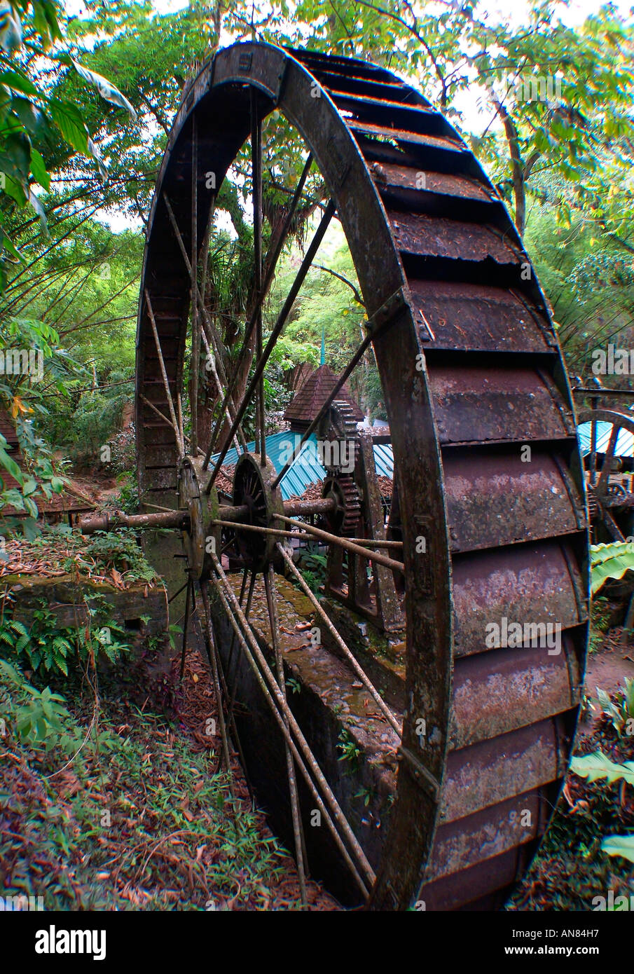 Cast iron waterwheel hi-res stock photography and images - Alamy