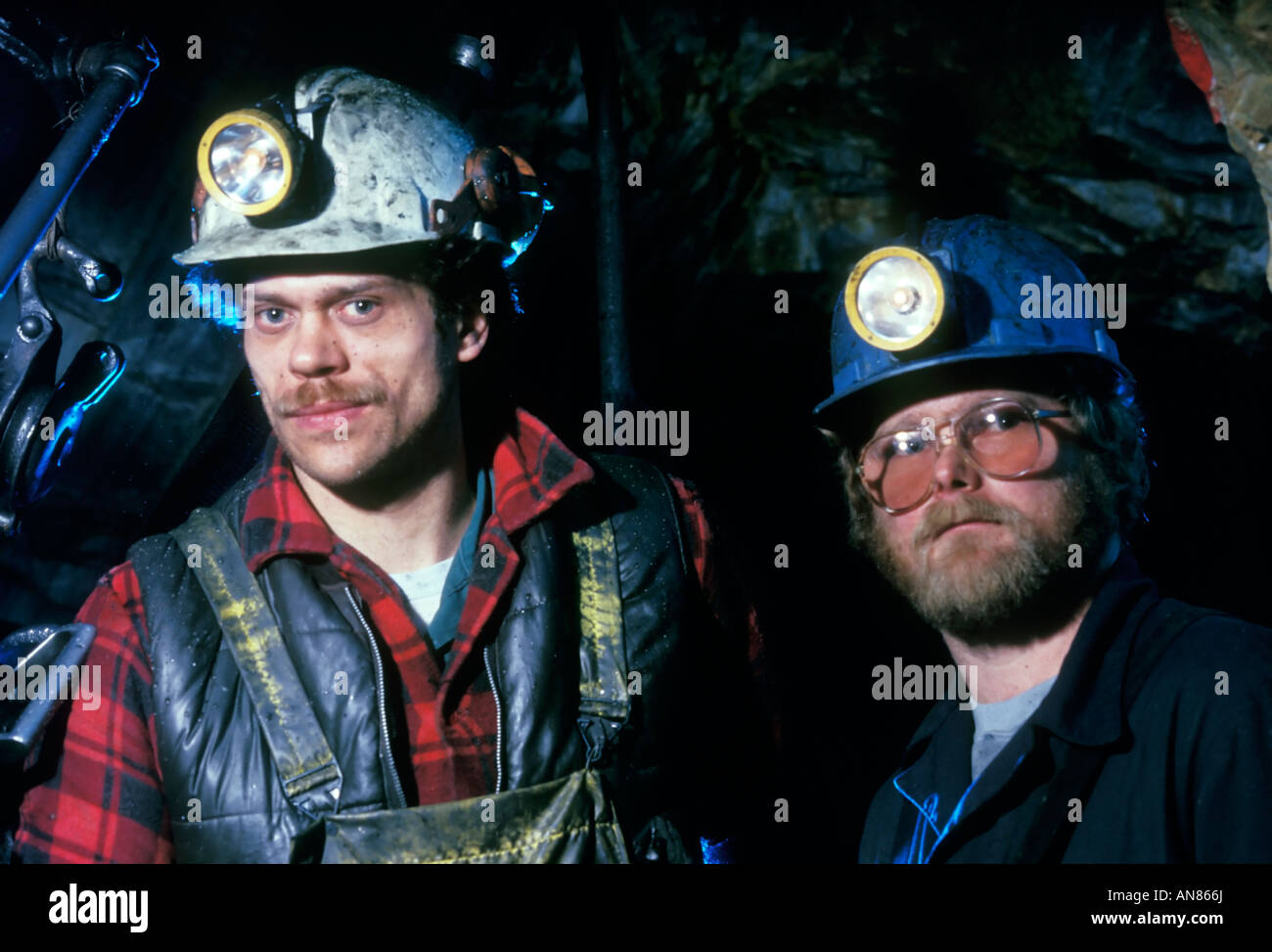Canada mining workers hi-res stock photography and images - Alamy