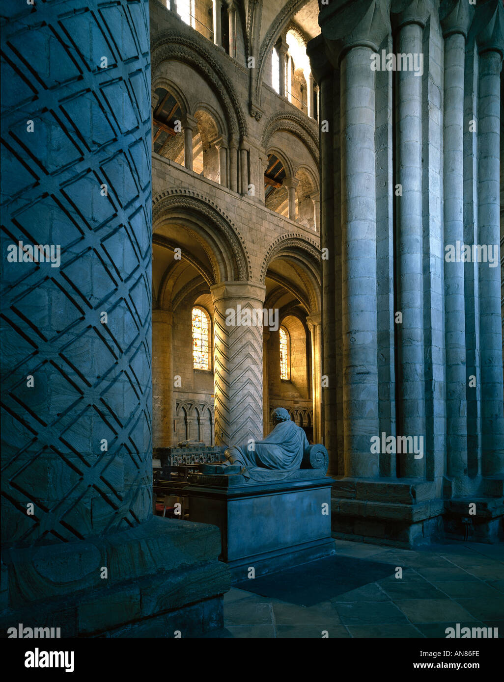 Durham cathedral nave High Resolution Stock Photography and Images - Alamy