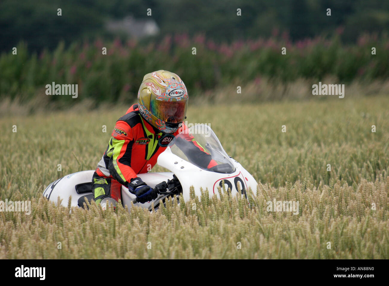 Junior racer hi-res stock photography and images - Alamy