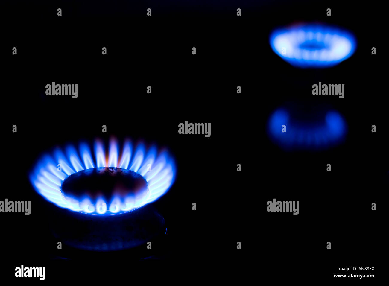 Gas cooking rings Stock Photo - Alamy