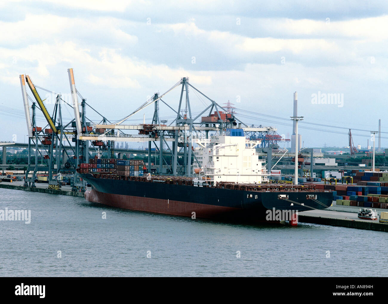 Container hold at cargo ship hi-res stock photography and images - Alamy