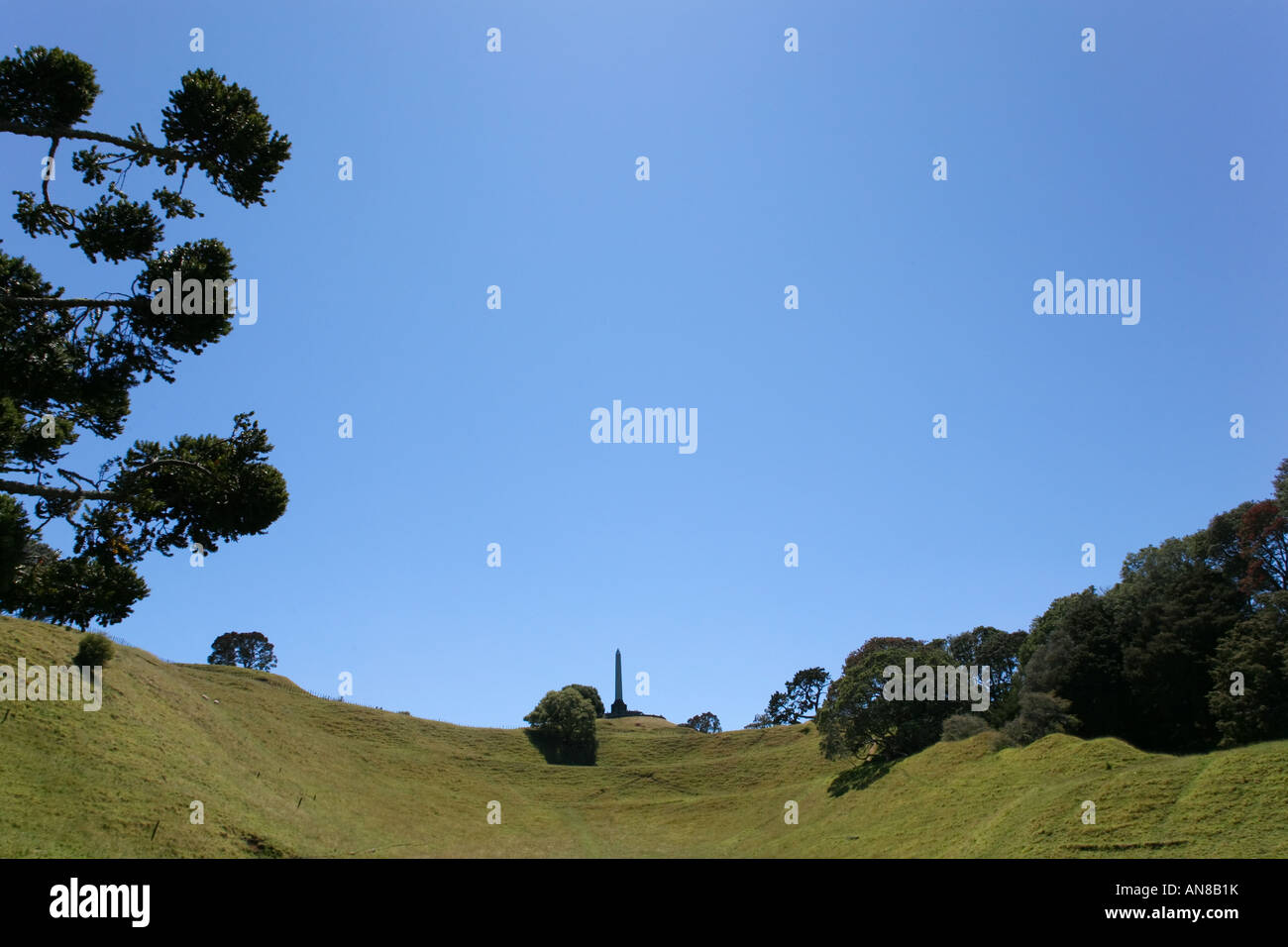 Obelisk auckland new zealand hi-res stock photography and images - Alamy