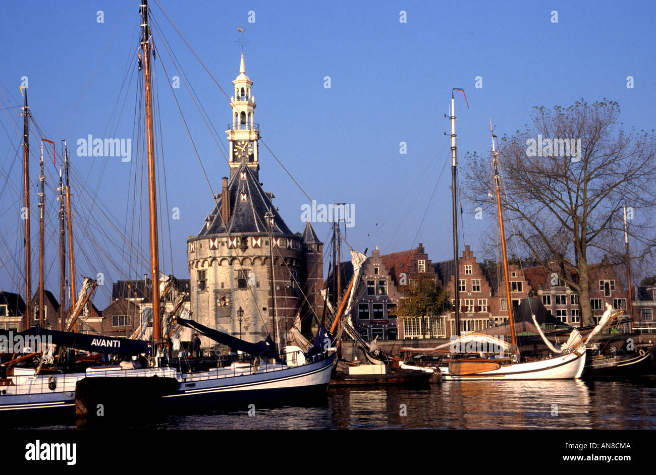 Dutch harbor 17th century hi-res stock photography and images - Alamy