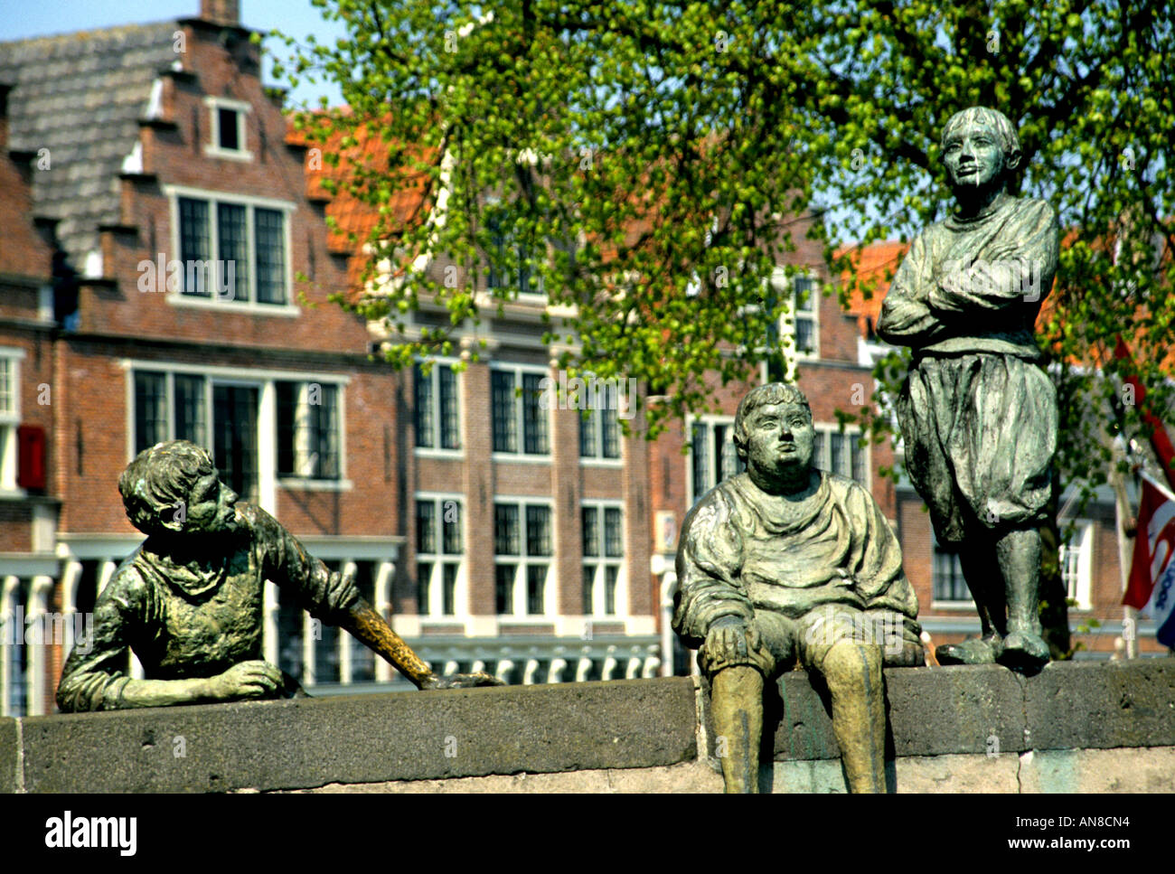 Jongens van bontekoe hi-res stock photography and images - Alamy