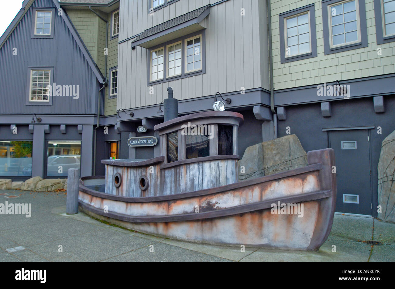 Comox condominiums follow a real maritime motif, with a Nautical theme ...