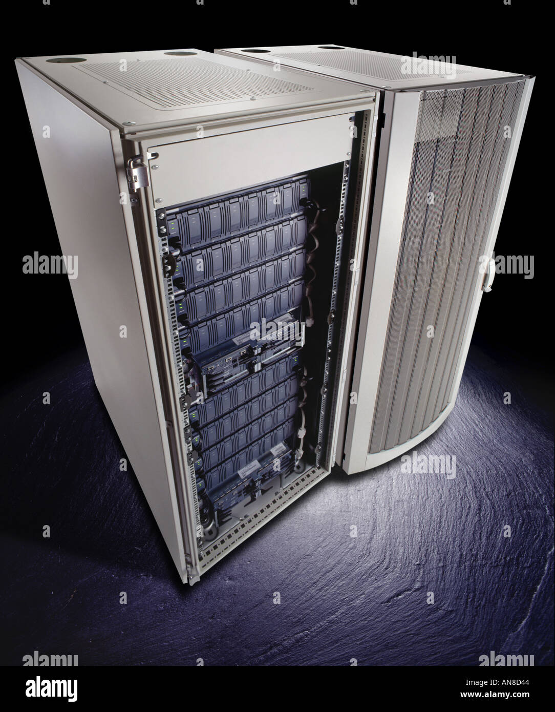 larger computer server and storage unit Stock Photo - Alamy