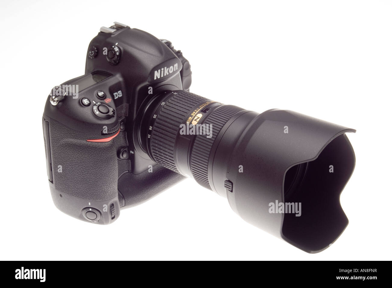 Nikon 24 70mm lens hi-res stock photography and images - Alamy