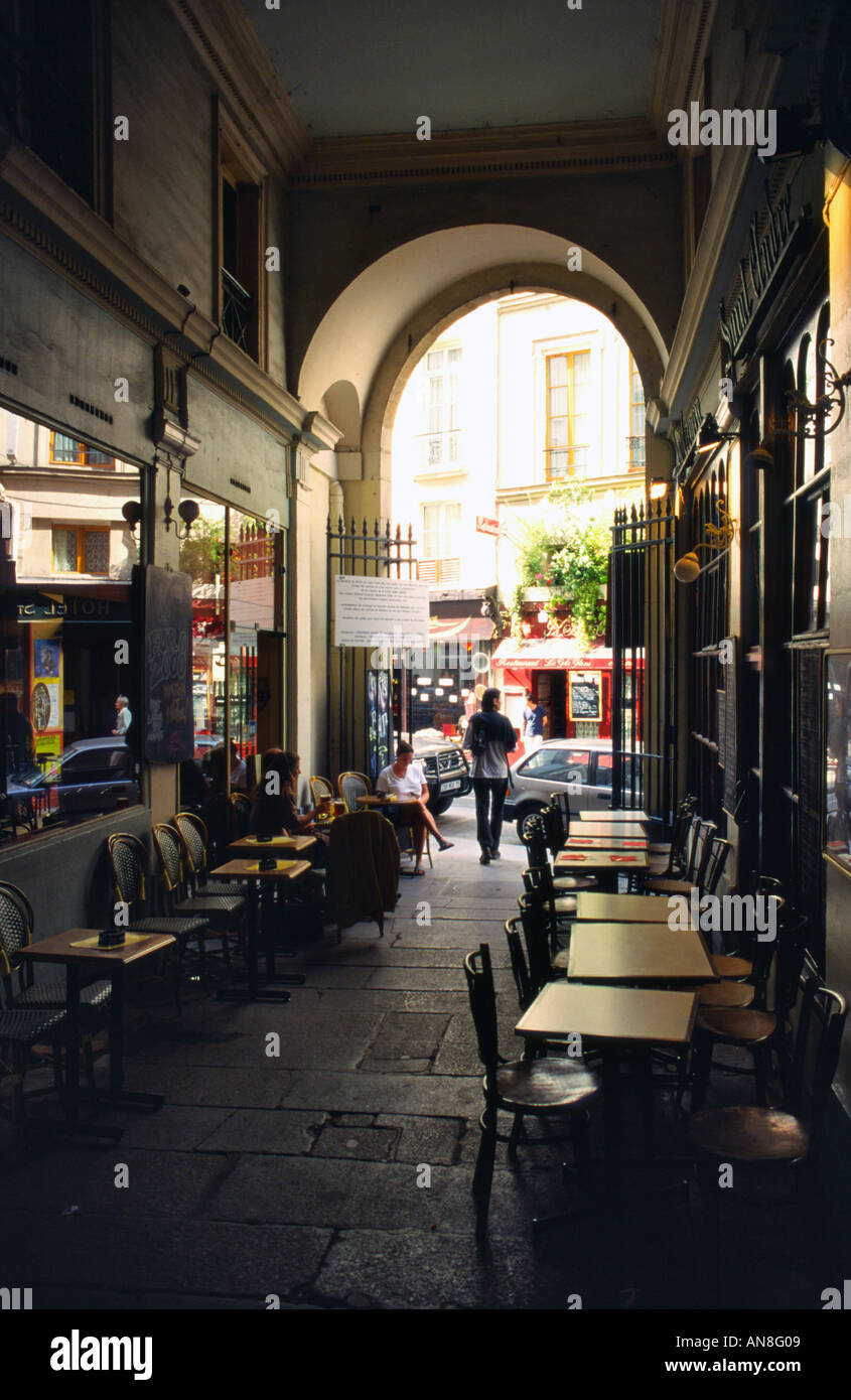 Paris arcades 19th century hi-res stock photography and images - Alamy