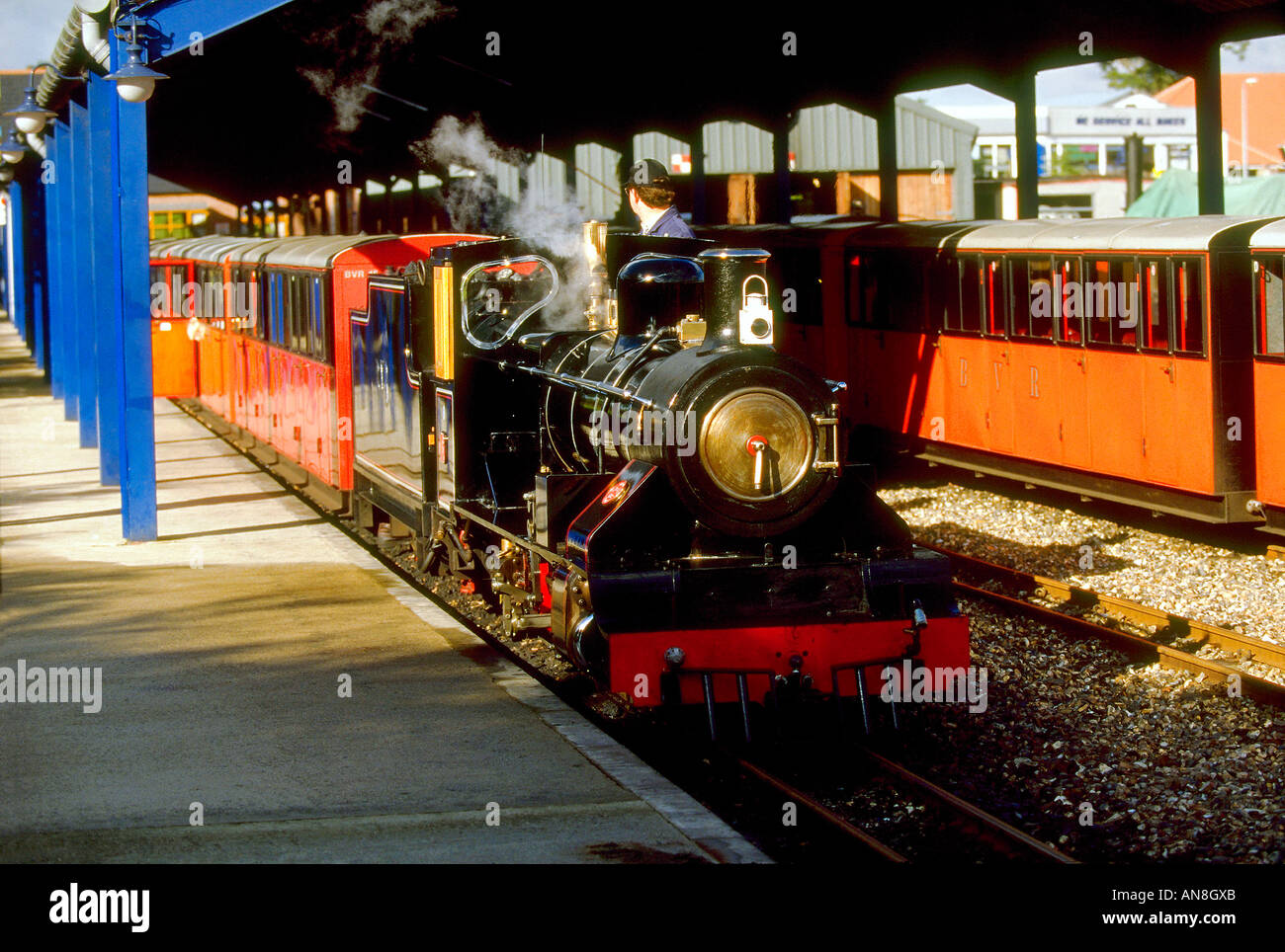 Miniature steam train hi-res stock photography and images - Alamy