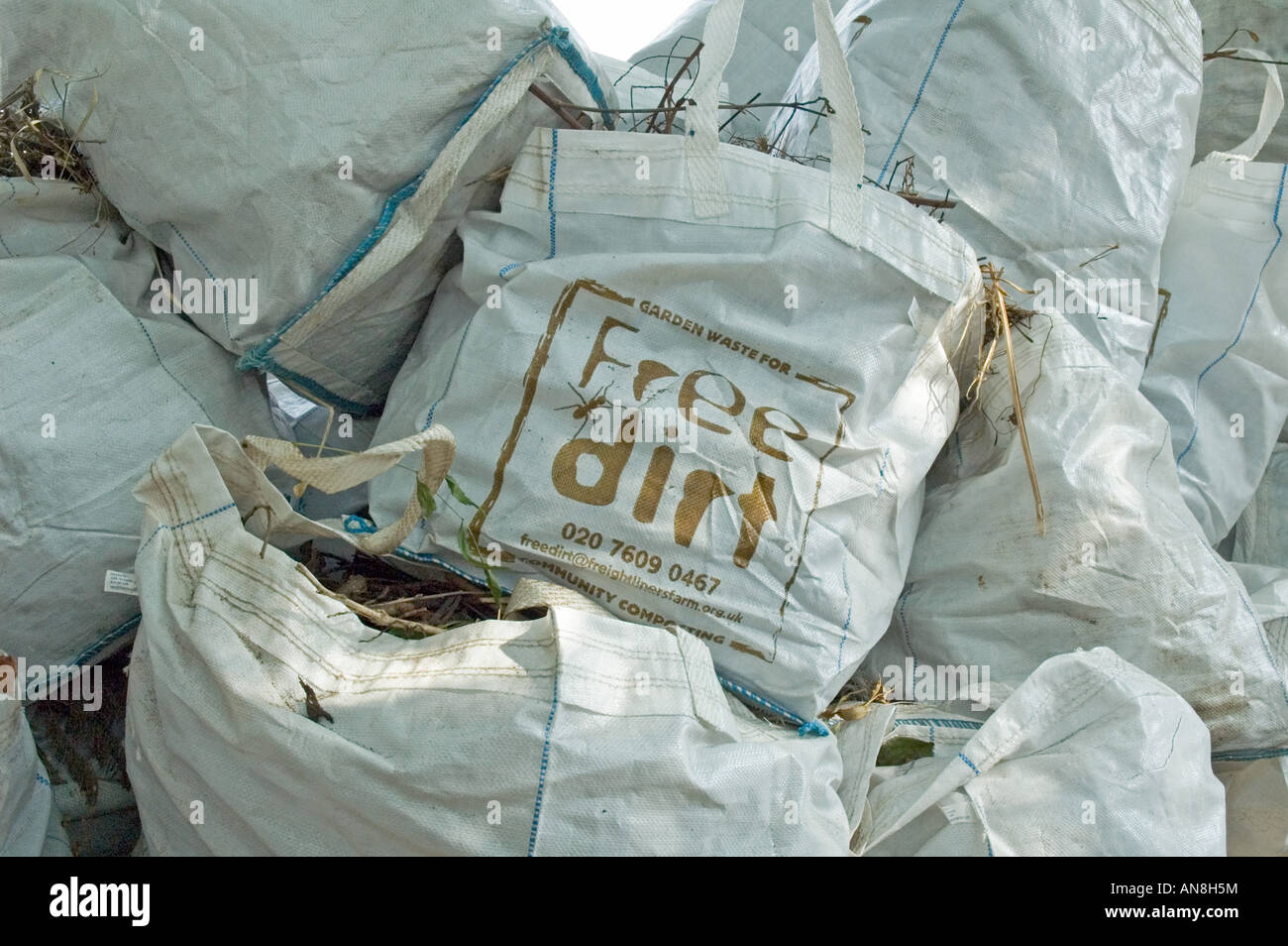Free Dirt recycled garden waste Stock Photo - Alamy