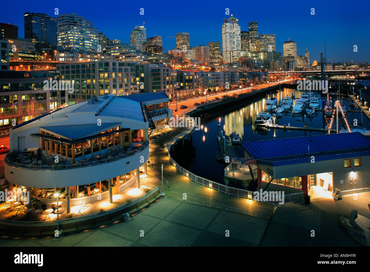 Seattle waterfront and skyline Stock Photo - Alamy