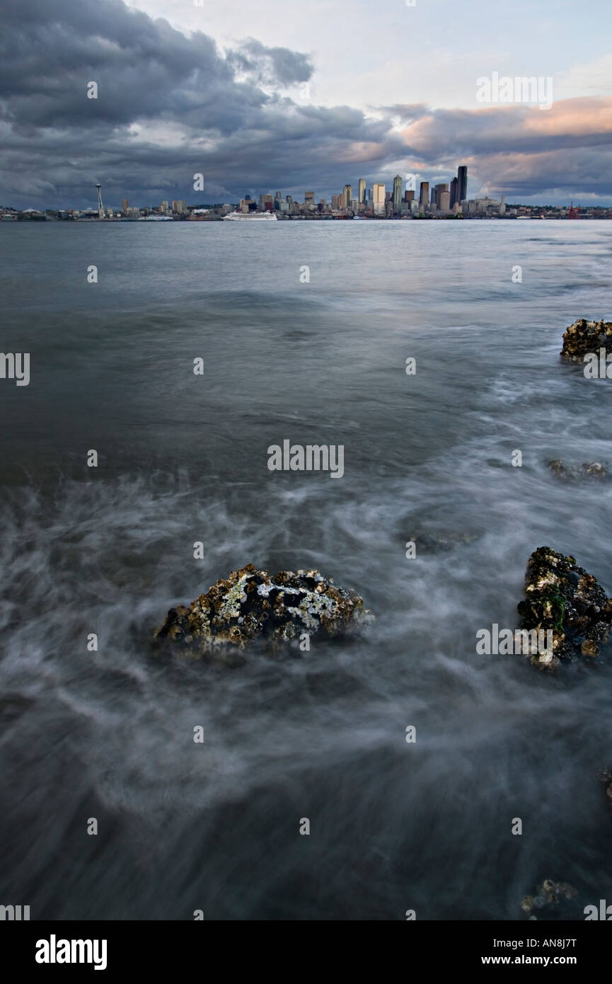 Seattle at sunset Stock Photo - Alamy