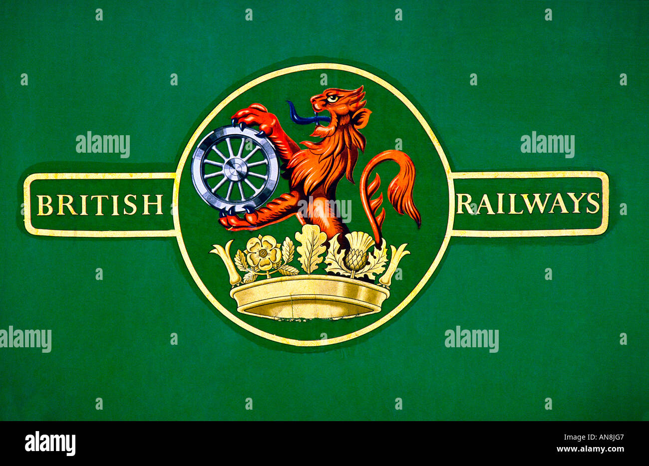 British railways crest hi-res stock photography and images - Alamy
