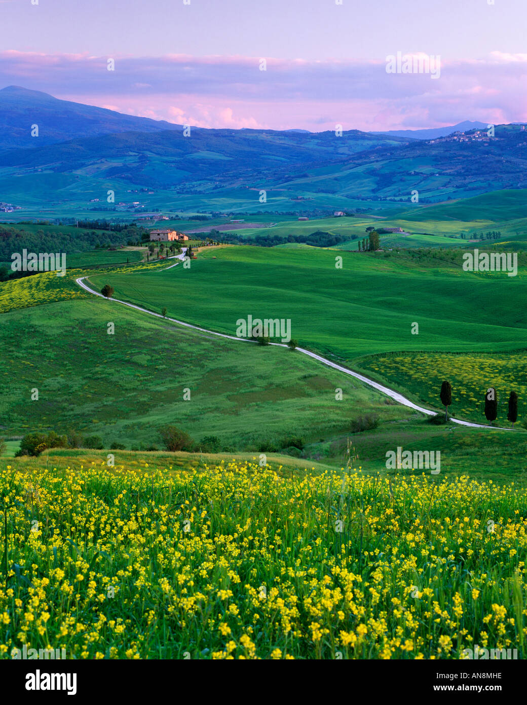 Twilight in pienza tuscany hi-res stock photography and images - Alamy