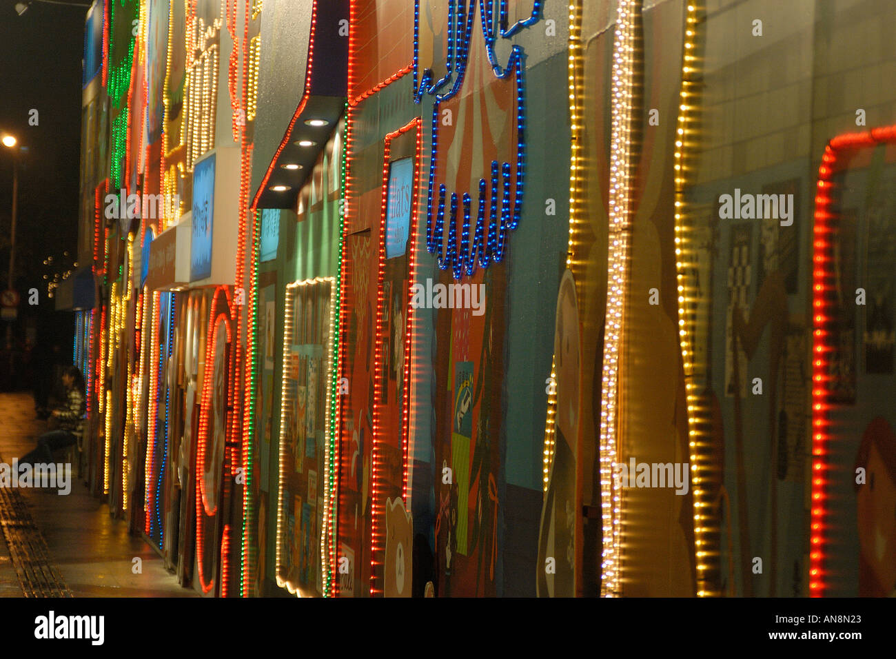 Taipei neon lights taiwanese hi-res stock photography and images - Alamy