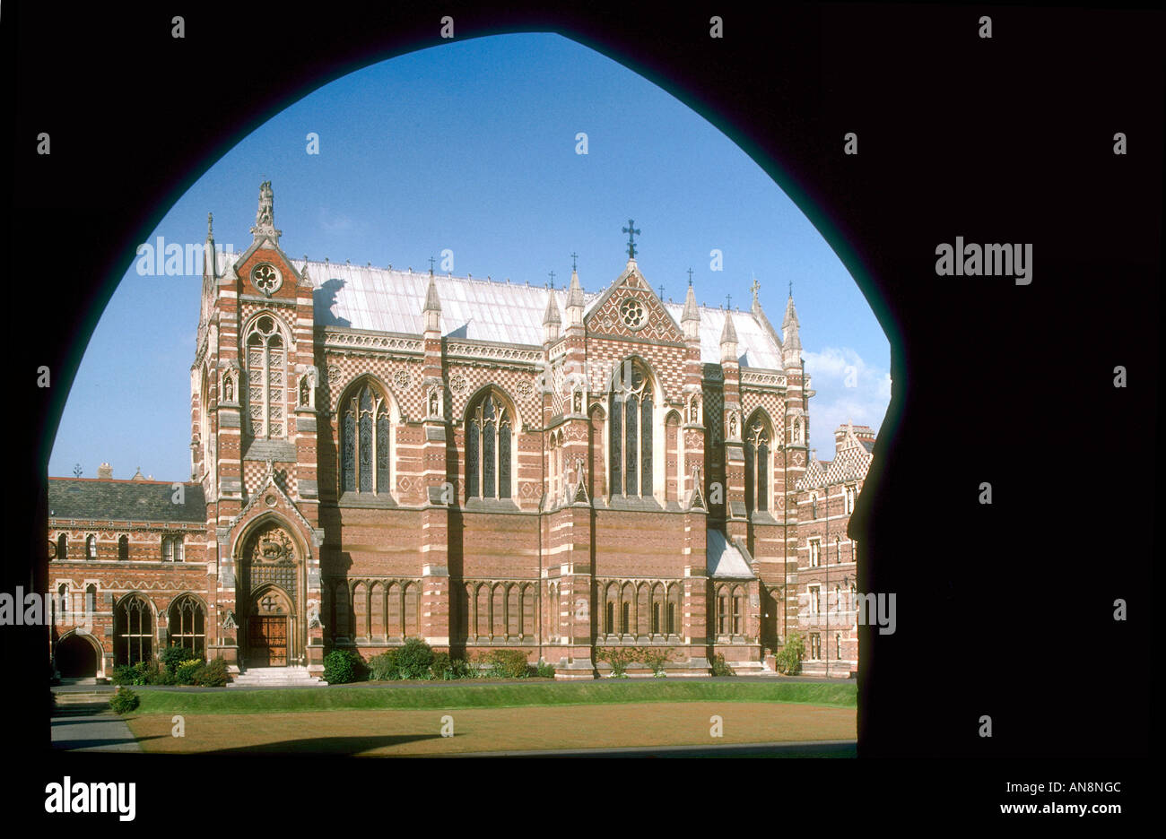 The 19th century chapel of Keble College Stock Photo - Alamy