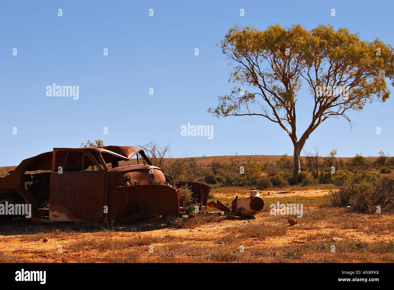 old car in the outback Stock Photo - Alamy