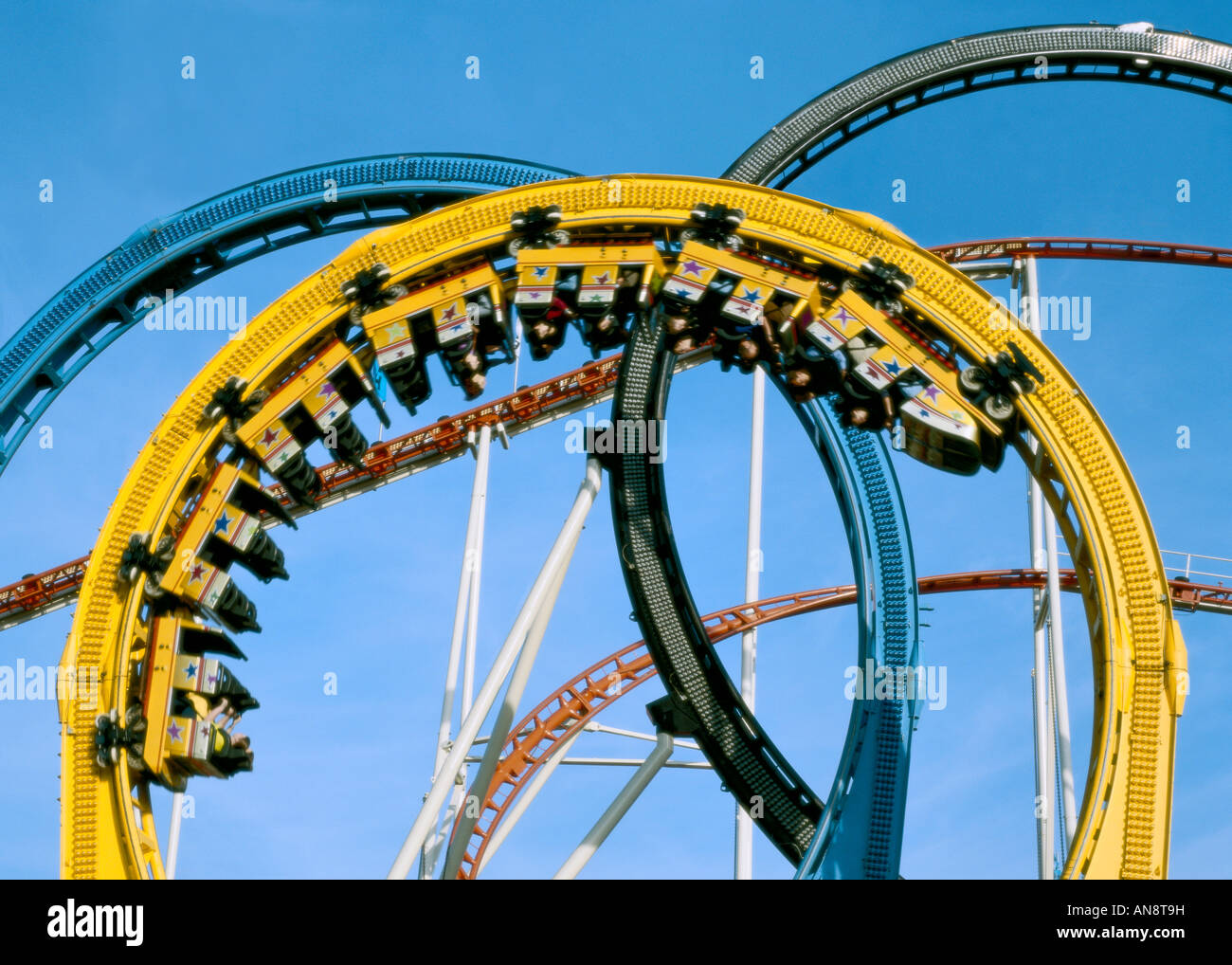 Roller coaster big loop hi-res stock photography and images - Alamy