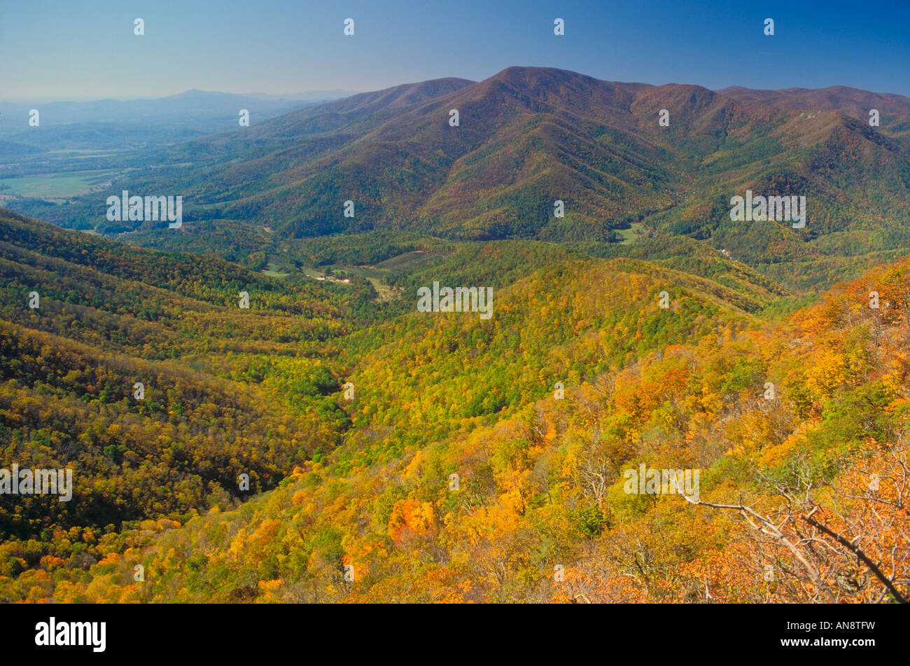 View of The Priest from Hanging Rock, Appalachian Trail, Blue Ridge ...