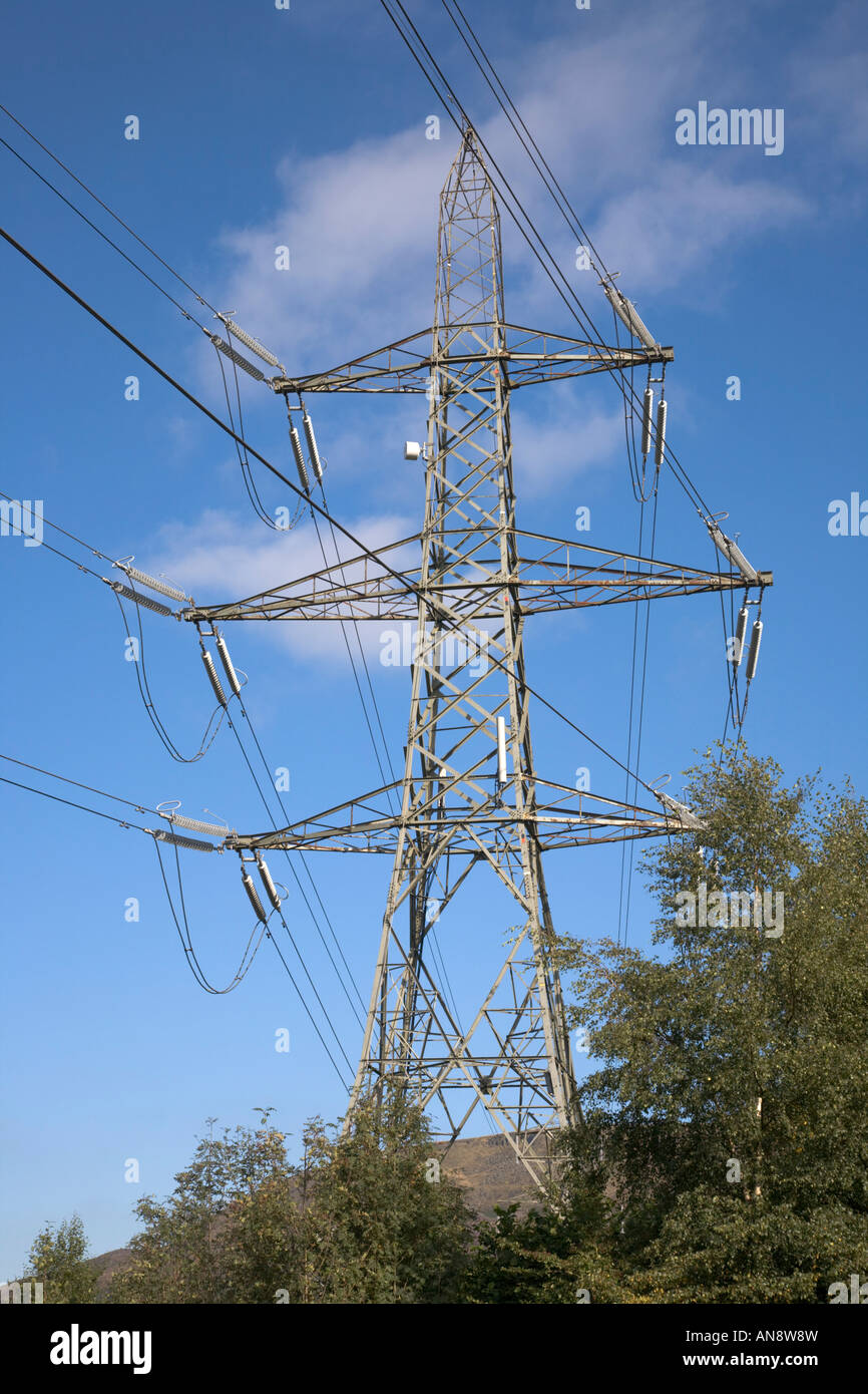 Torside reservoir with very low water level Peak District Electricity ...