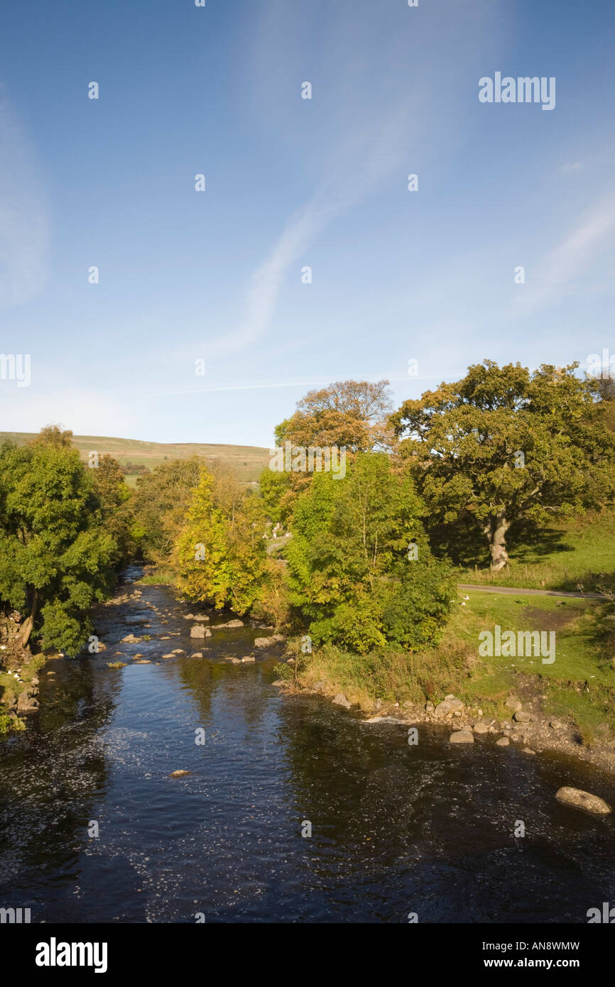 View along River Bain in Wensleydale valley in Yorkshire Dales National ...