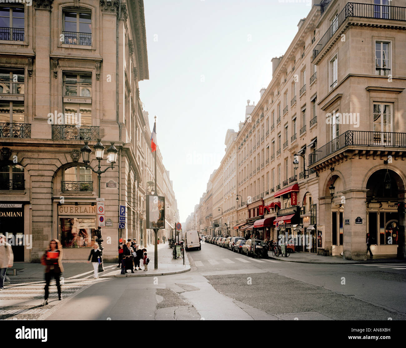 Street Scene, Paris Stock Photo - Alamy