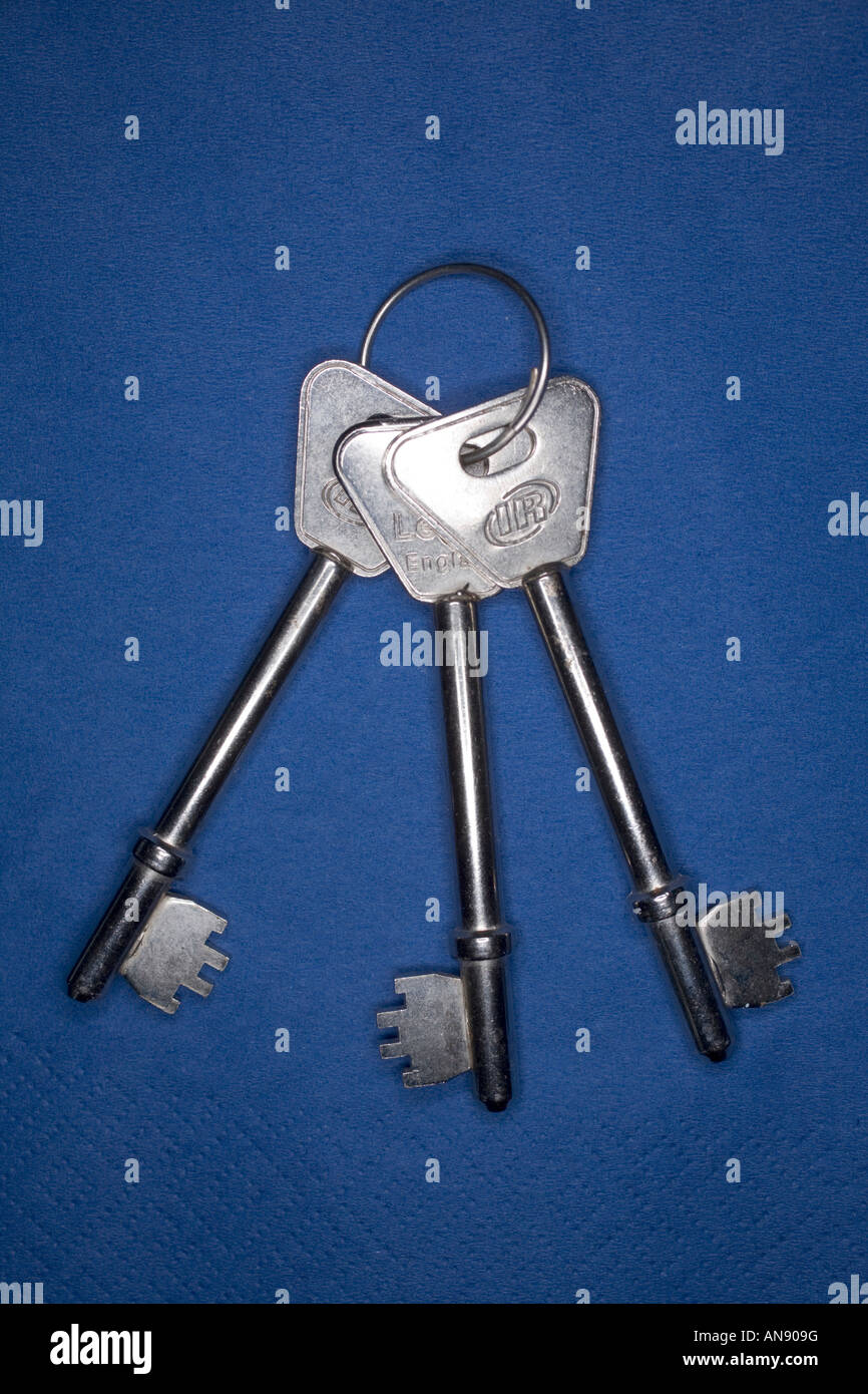 bunch of keys Stock Photo - Alamy