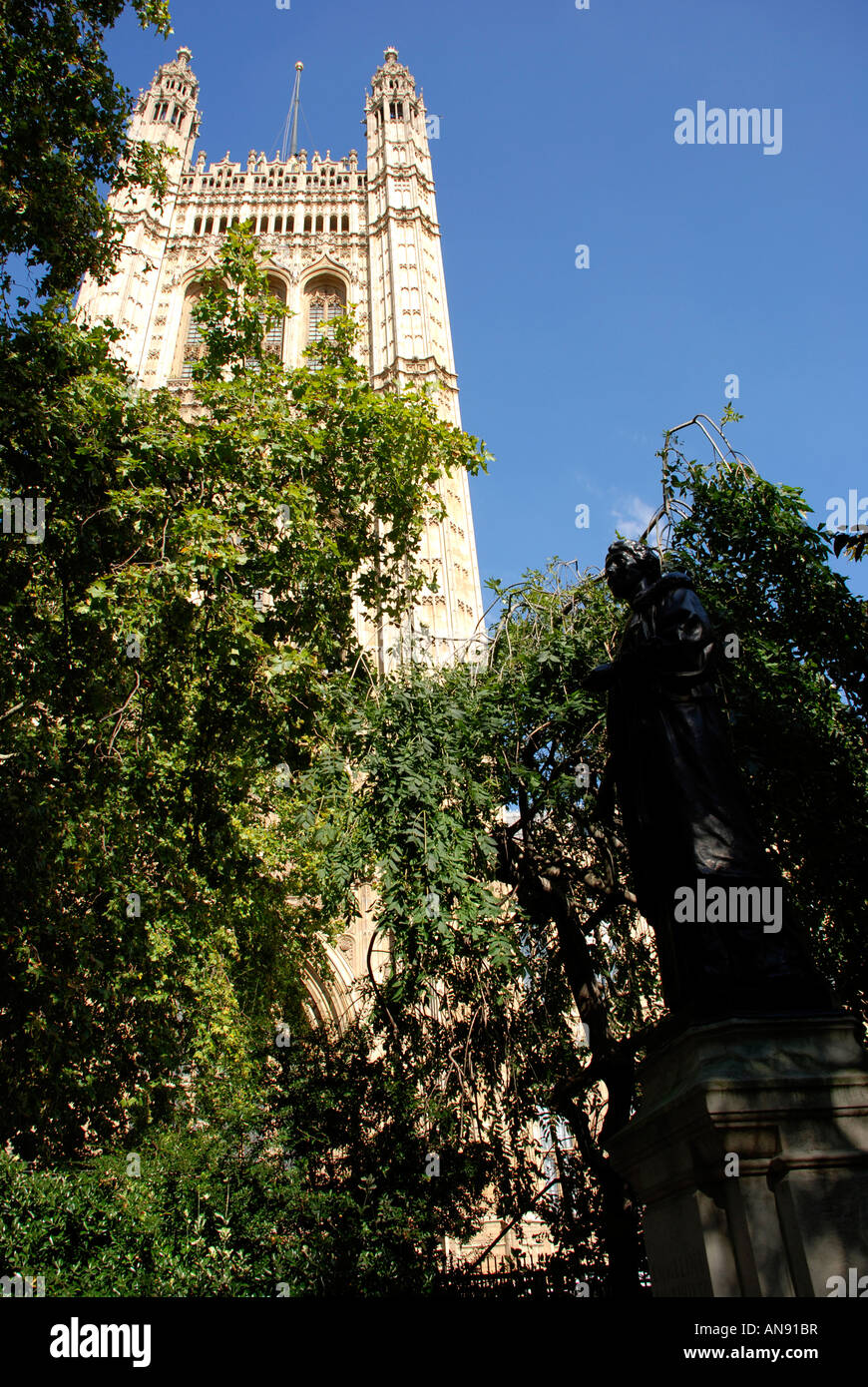 Houses of Parliament Victoria tower Stock Photo - Alamy