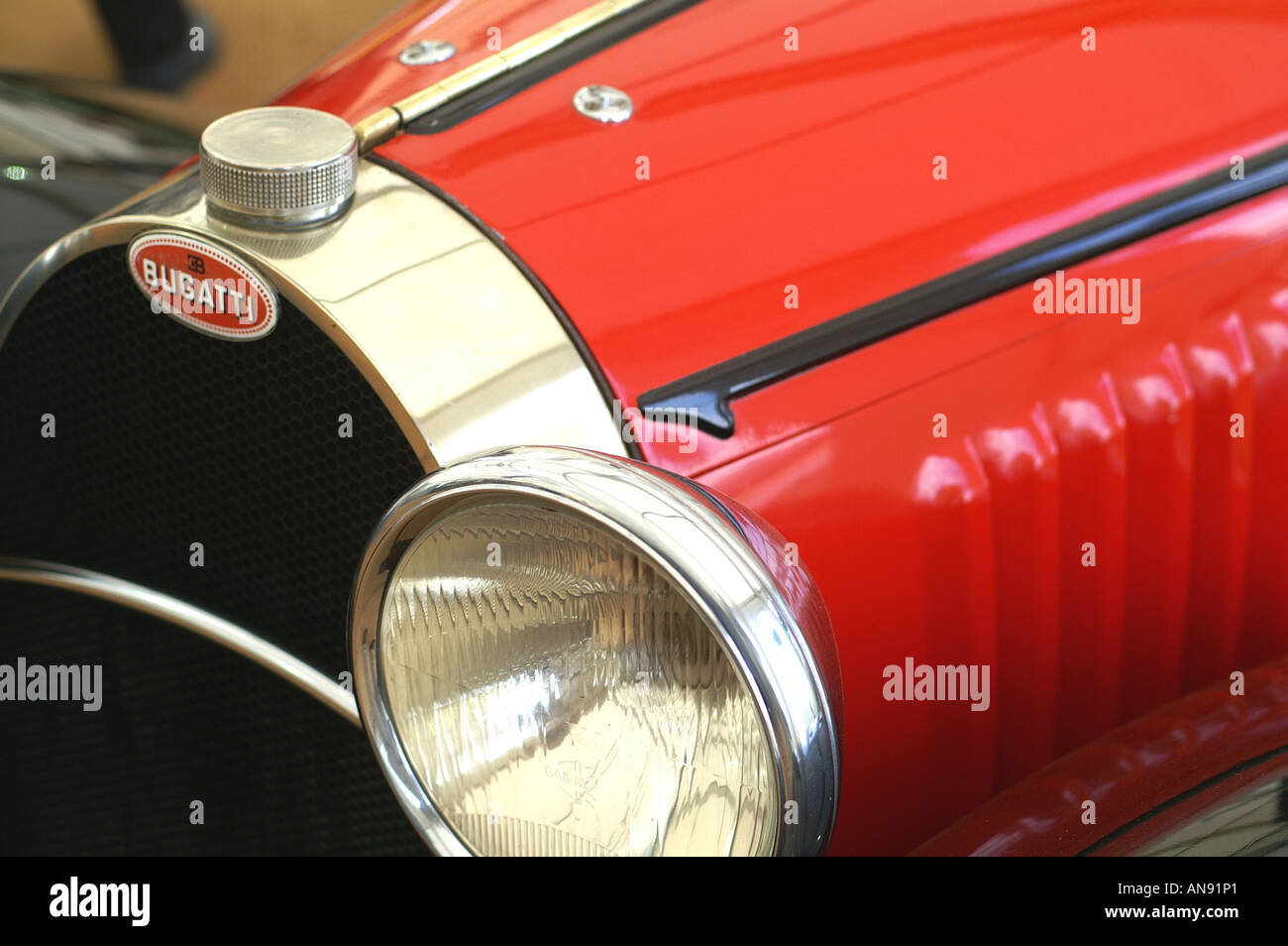 Bugatti radiator hi-res stock photography and images - Alamy
