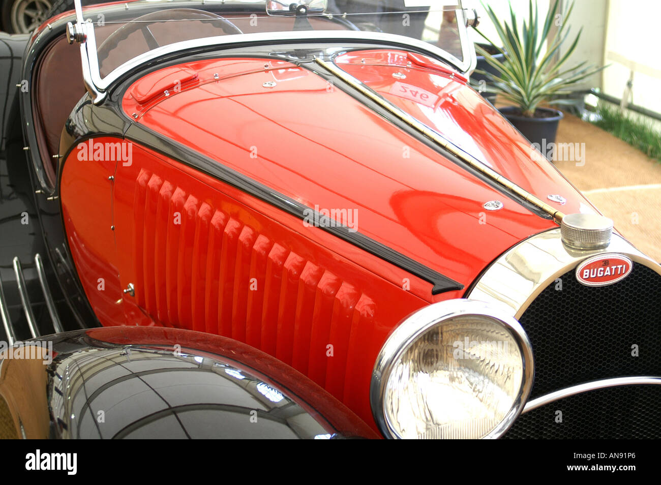 Race car bugatti red hi-res stock photography and images - Alamy