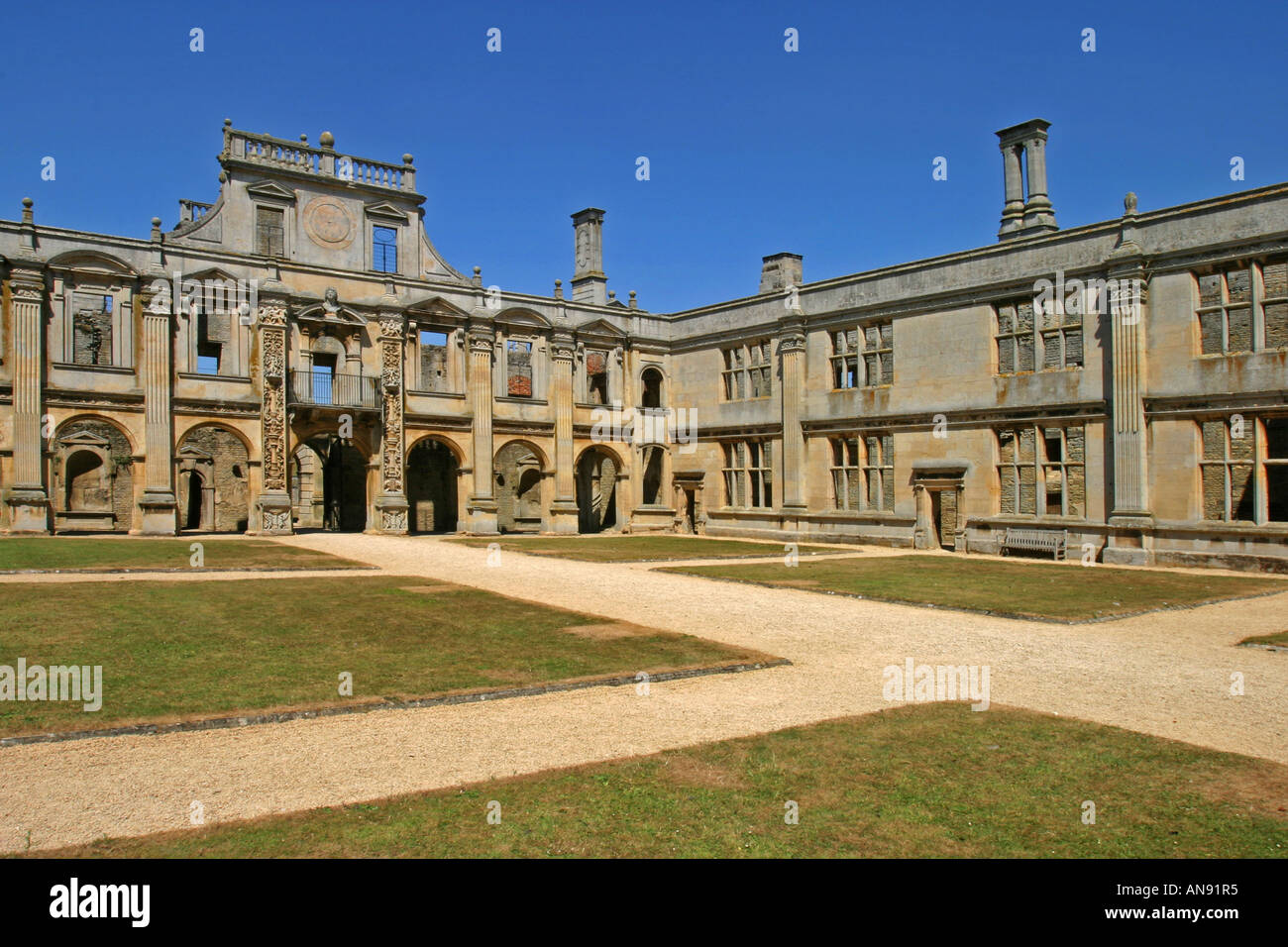 Kirby Hall Elizabethan 17th Century Mansion House Stock Photo - Alamy