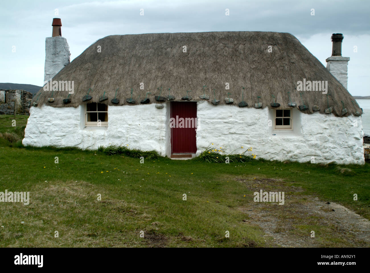 Scottish croft front door hi-res stock photography and images - Alamy