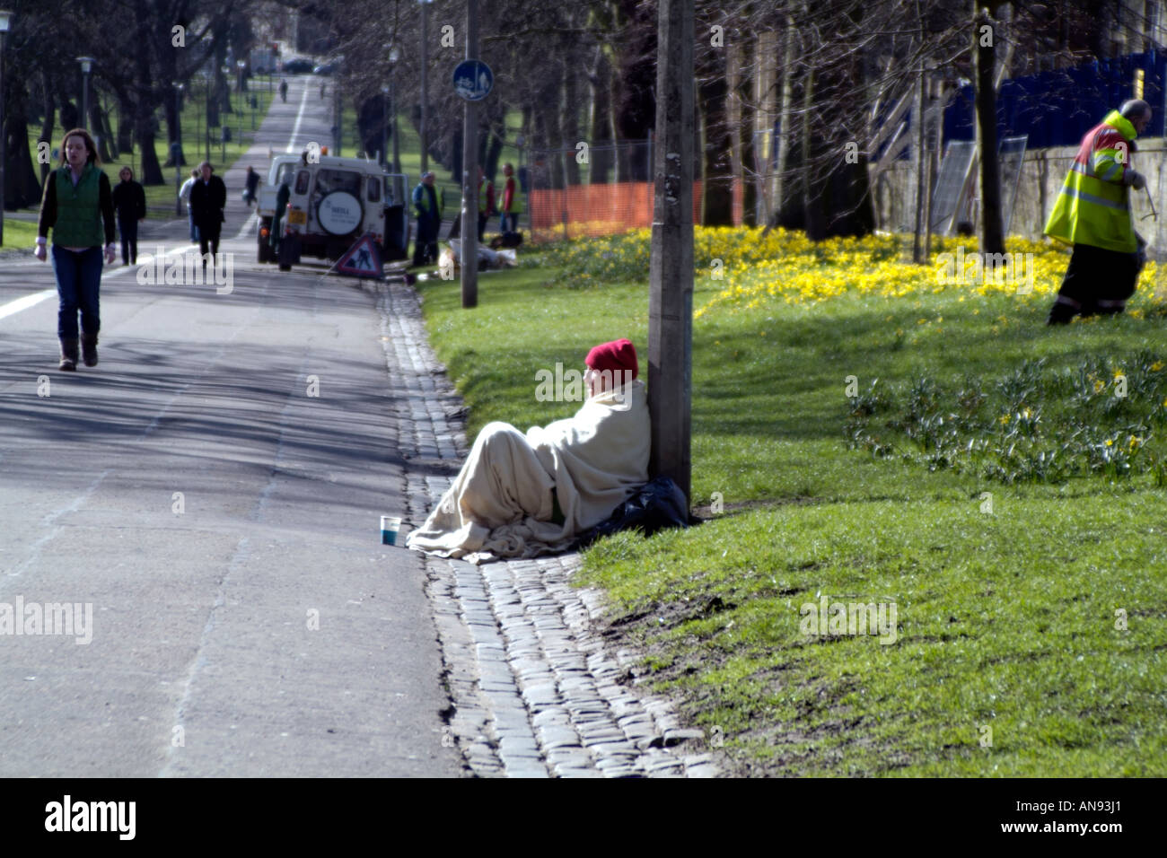 Homeless man walking cold hi-res stock photography and images - Alamy