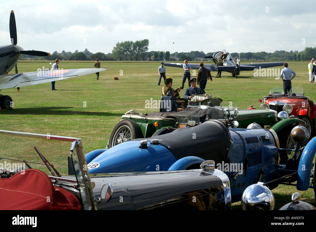 Battle of Britain Spitfire RAF pilot and MG sports car Stock Photo - Alamy