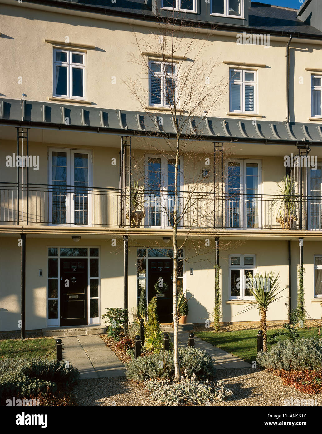 Kew Riverside, Kew. Developer: St. James Homes. Architect: John ...