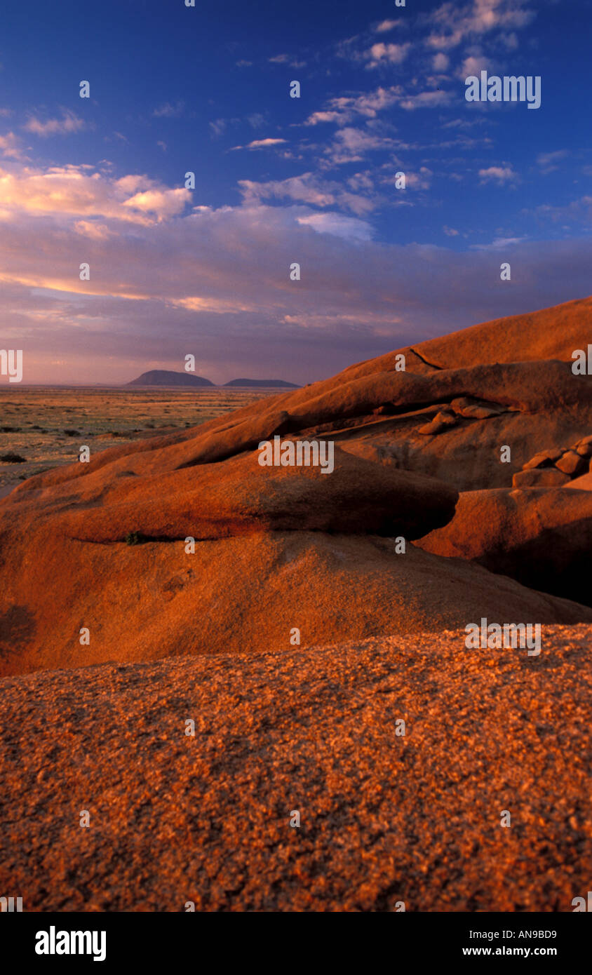 Climbing spitzkoppe hi-res stock photography and images - Alamy