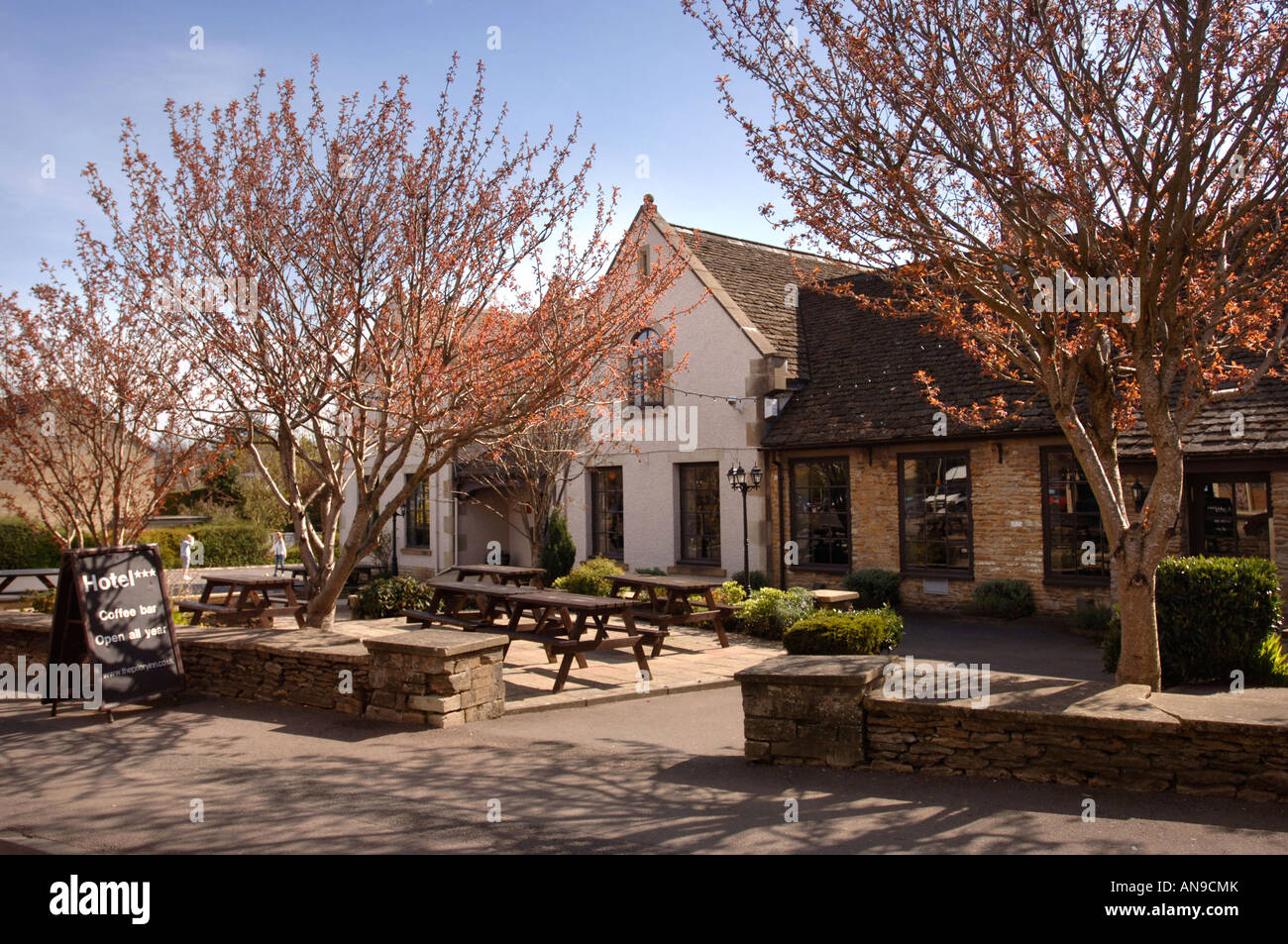 Priory inn tetbury hi-res stock photography and images - Alamy