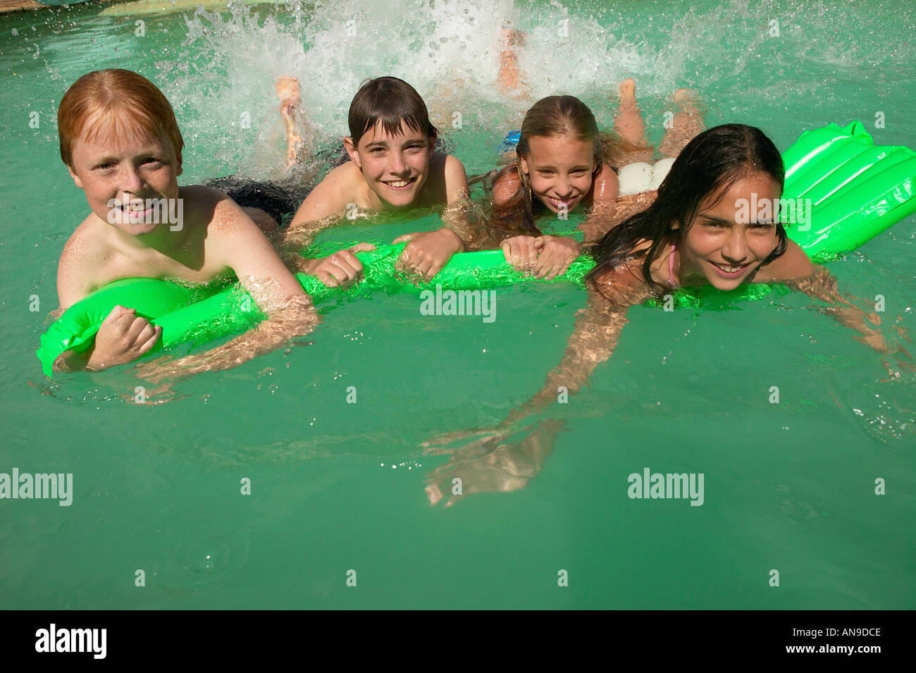 Teenager growing up child children hi-res stock photography and images ...