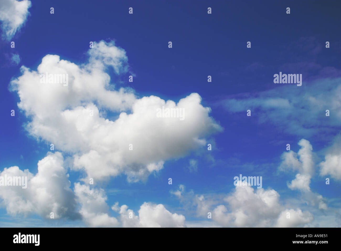 Cloud2 hi-res stock photography and images - Alamy